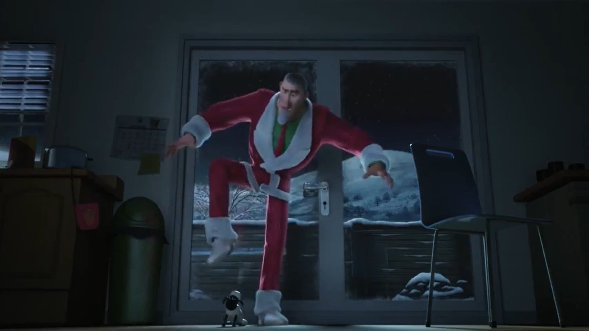 22 Easter Eggs In Our Favorite Christmas Movies